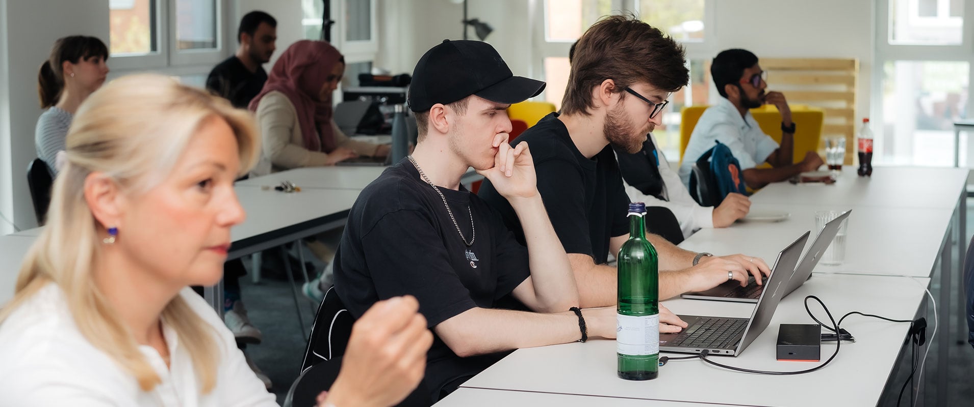Bachelor in Digital Business Übersischt | XU Exponential University of ...